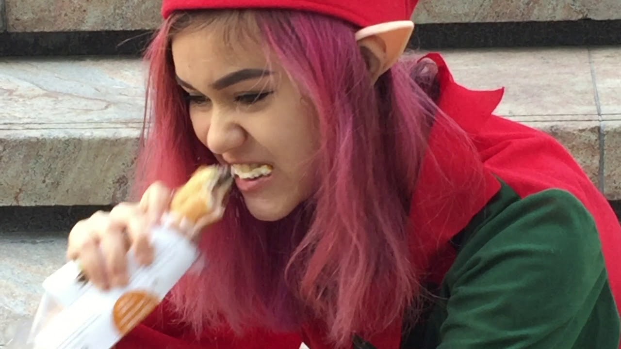 Happy Holidays from your local Hong Kong elf - YouTube