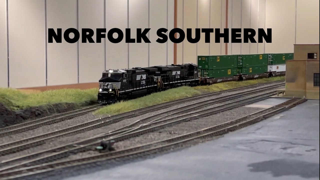NS Intermodal Train HO Scale - YouTube