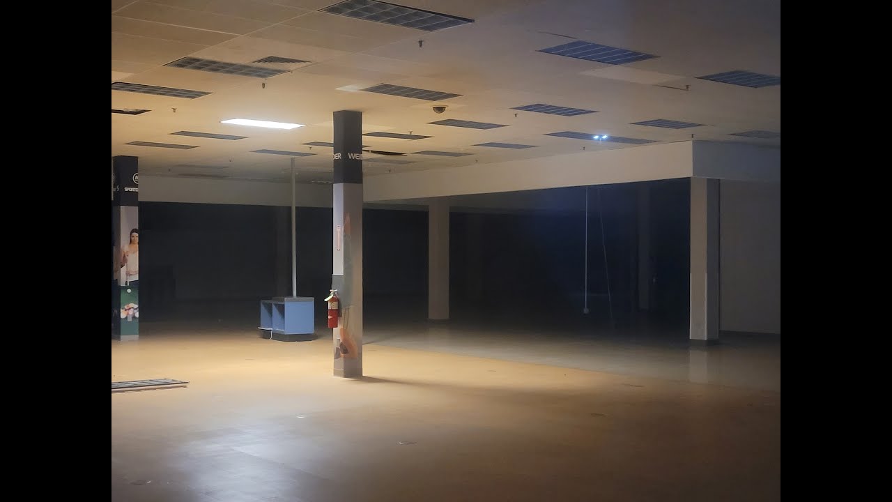 s i l e n t s c r e a m i n g (Original Liminal Space Photos) - YouTube