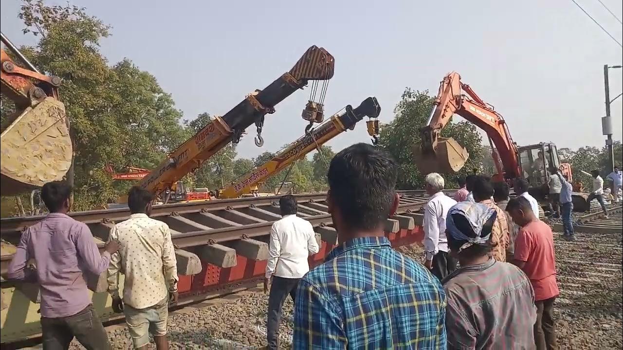 Railway Rh Girder Method Launching Manually Youtube