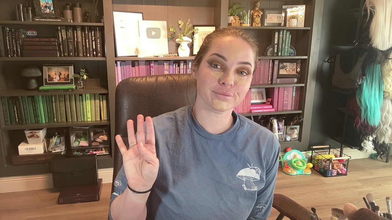 helllllllo live streamin - YouTube