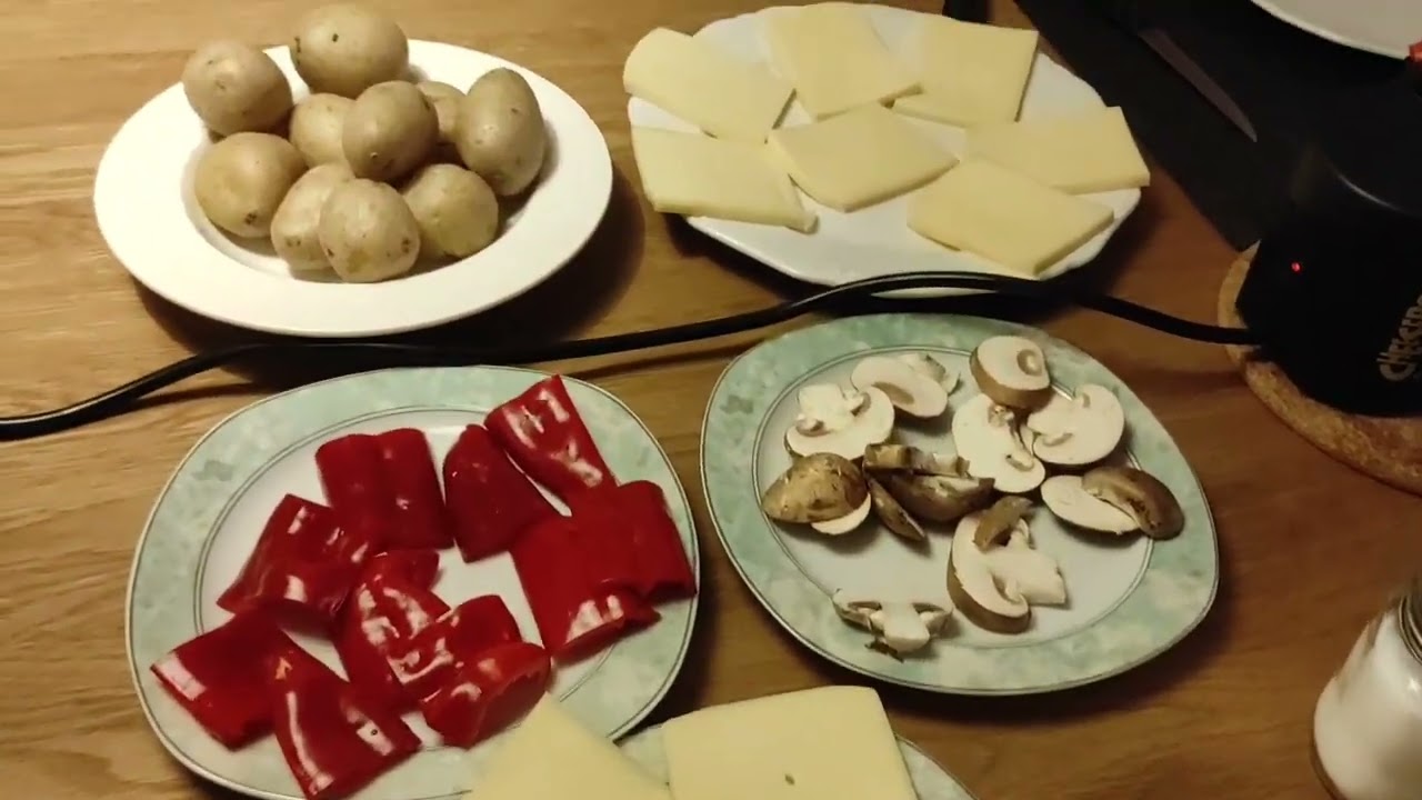 Delicious Raclette - Swiss speciality food / Raclette makanan khas ...