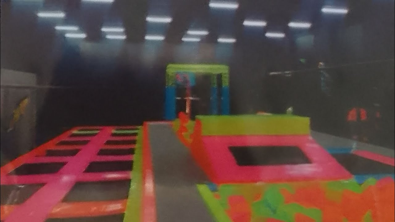 Jump word park na independência - YouTube