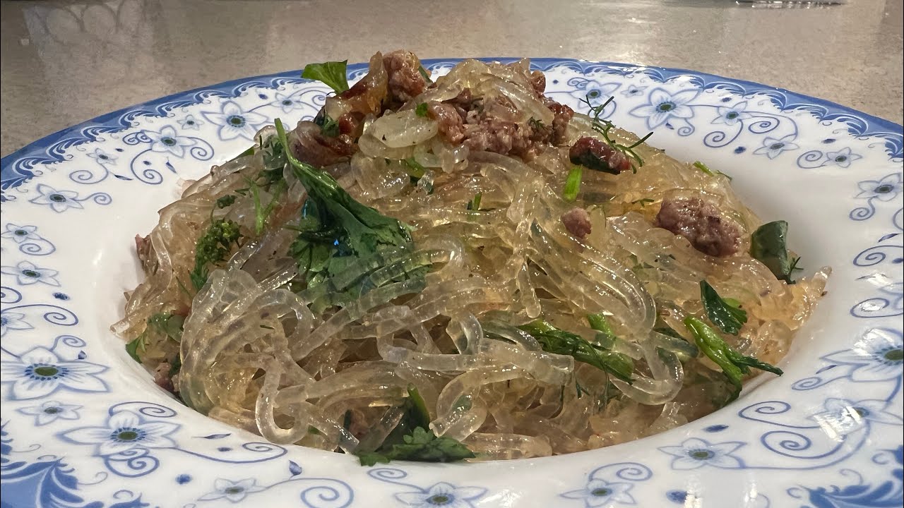 Peev Choj - Hmong vermicelli noodles recipe - YouTube