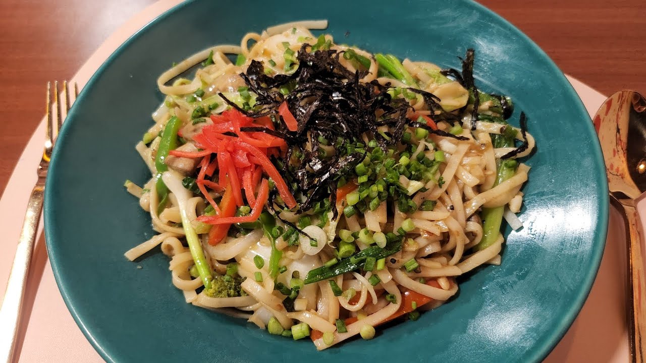 💚🇯🇵 Fantastic Japanese Teppanyaki Udon in Connaught Place! - YouTube