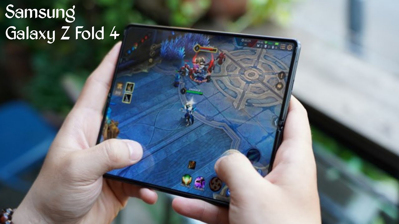 Samsung Galaxy Z Fold 4 - This Is SMART! - YouTube