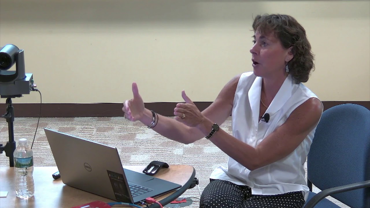 Dell EMC CloudIQ Demo with Susan Sharpe - YouTube