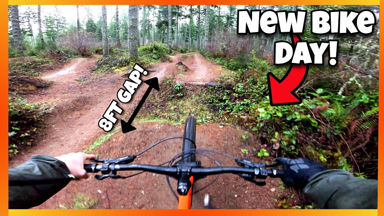Full Sending new Bike on Black Diamond Jumps! - YouTube