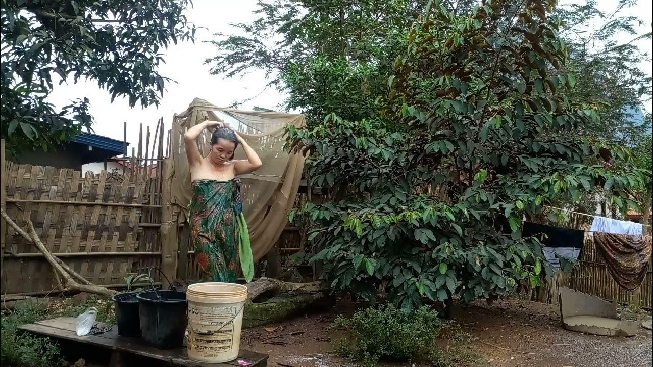 kuv mus luaj teb los da dej nawb - YouTube