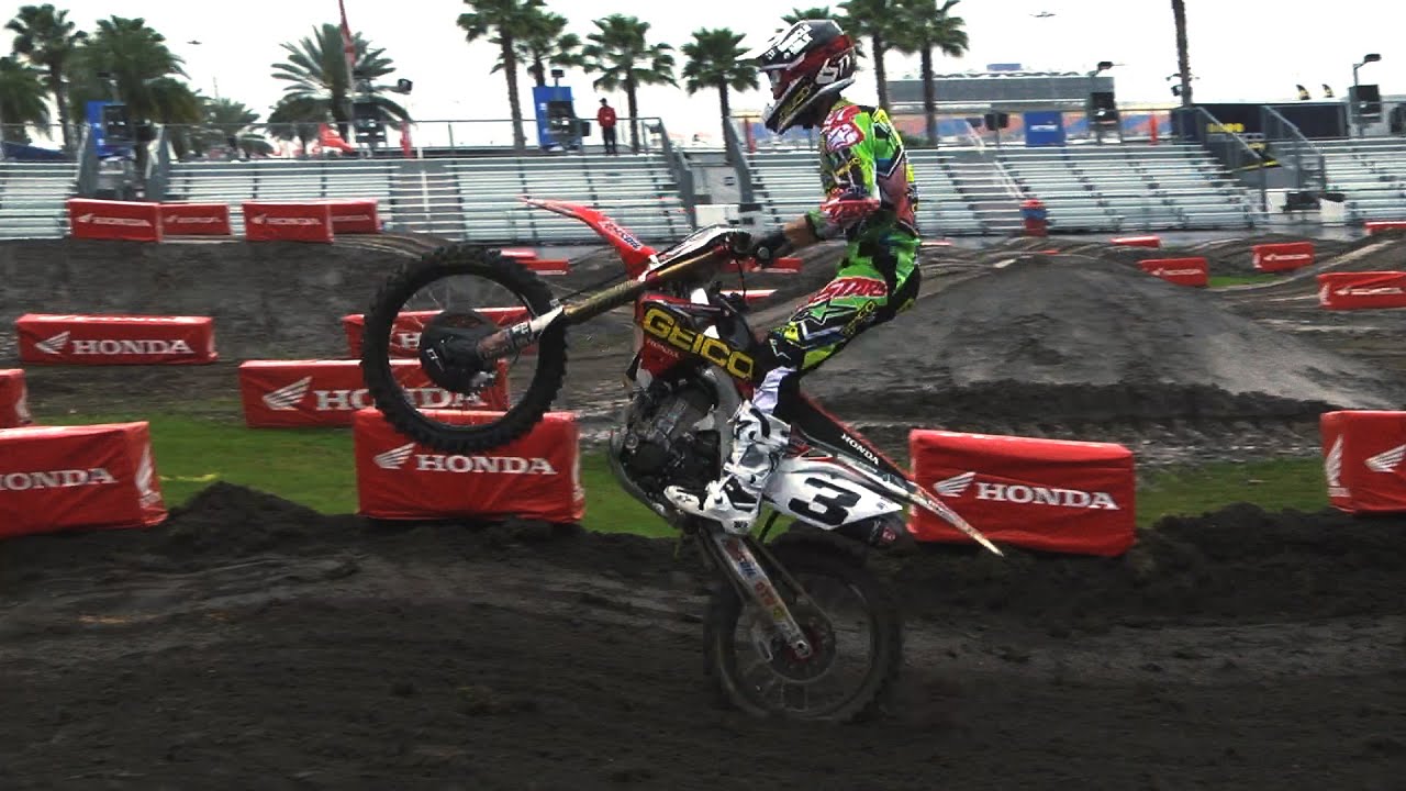 Eli Tomac Wheel Taps The Whoops At Daytona (MXPTV) - YouTube