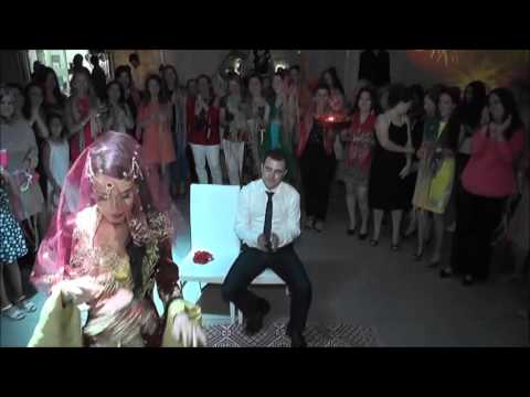 Kına gecesinde Testi Kırma :)