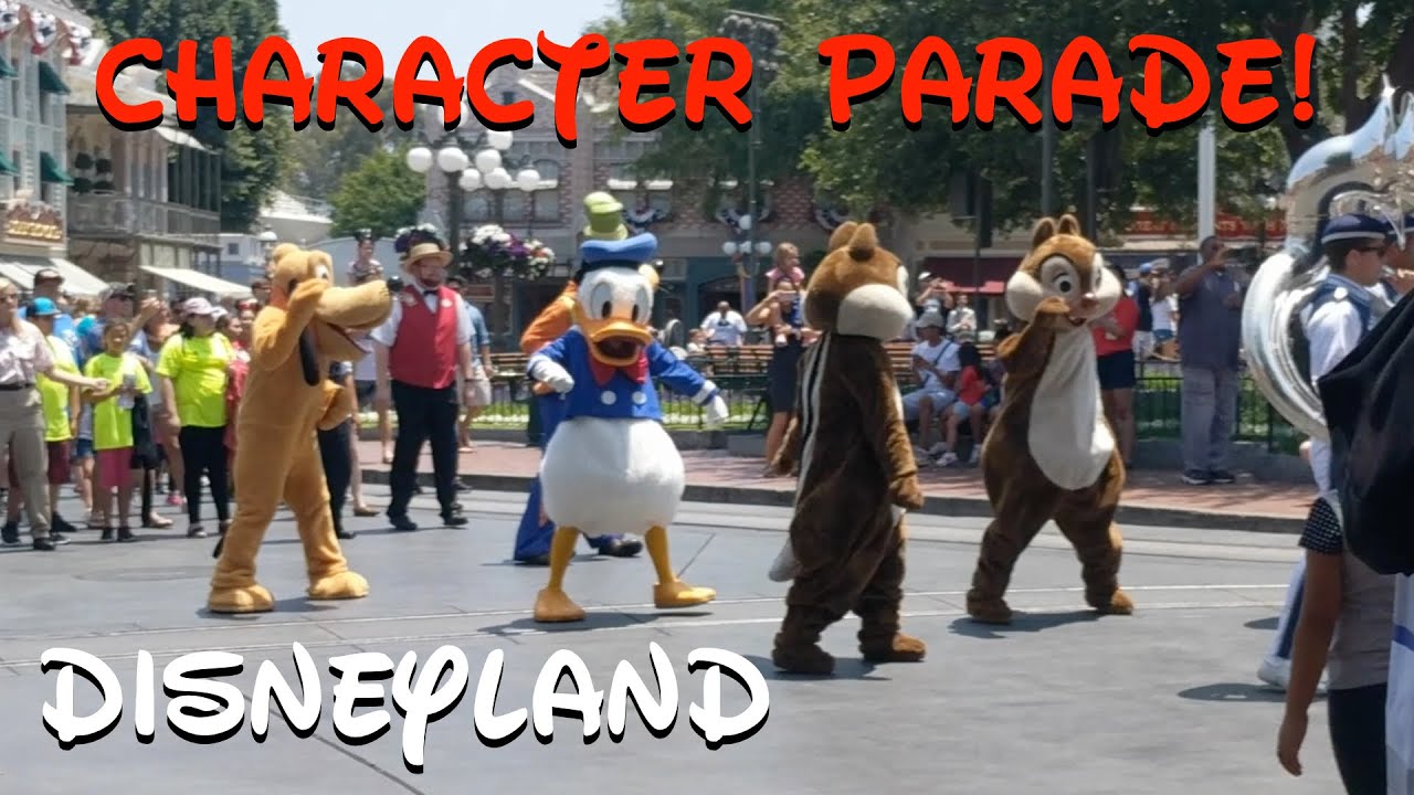 Disneyland: Fun Disney Character Parade Marching Band on Main Street ...