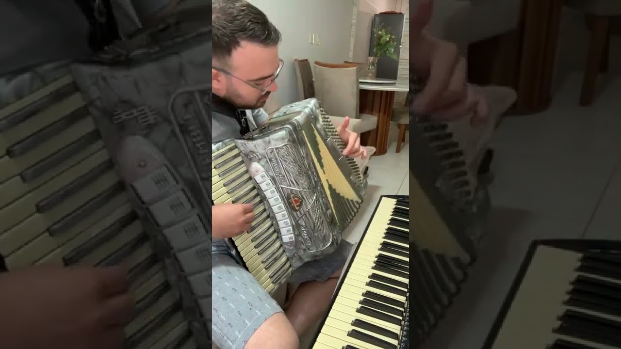 Thiago Moraes tocando e cantando - YouTube Music