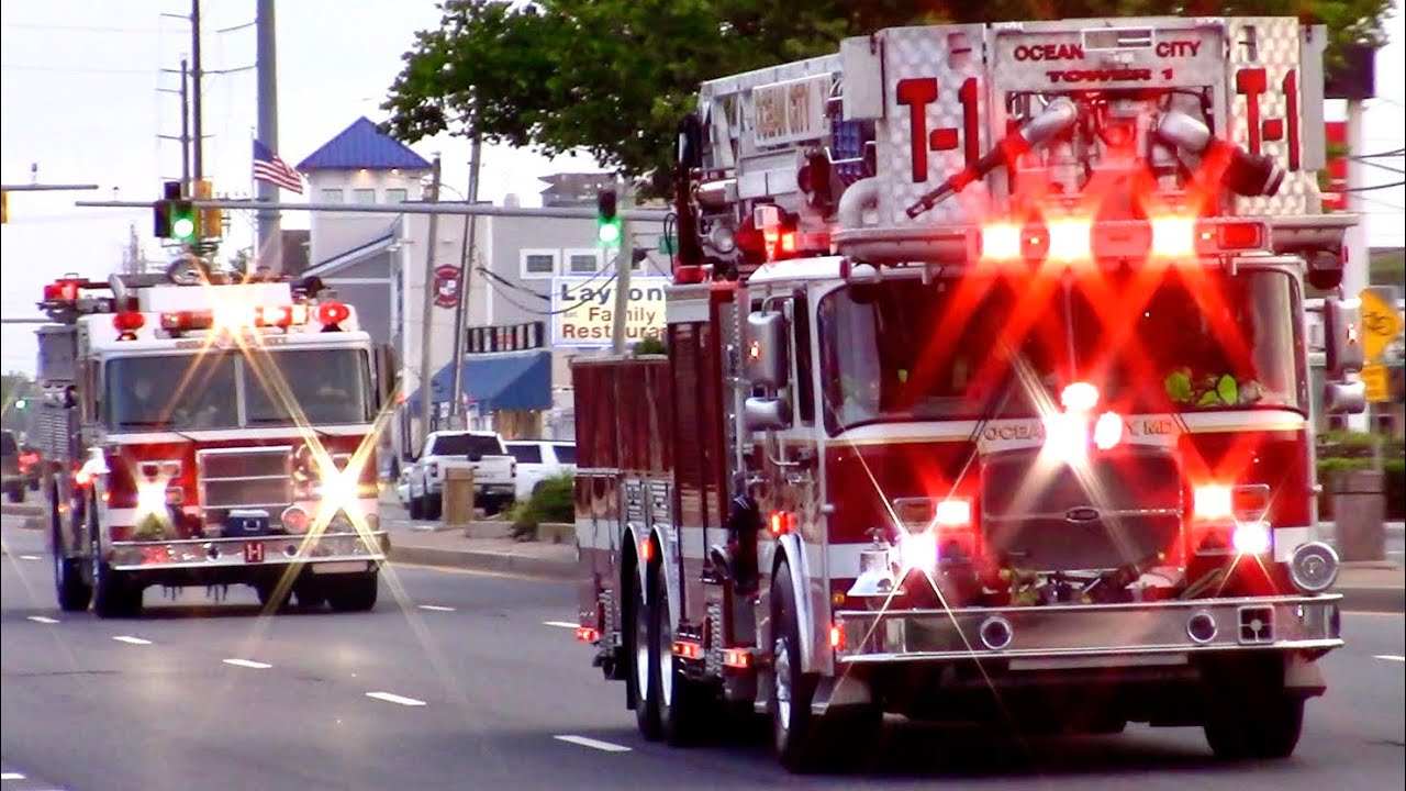 Fire Trucks Responding Compilation Part 76 - YouTube