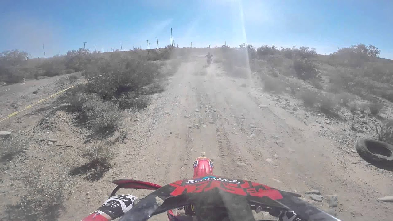 Desert motocross racing - YouTube