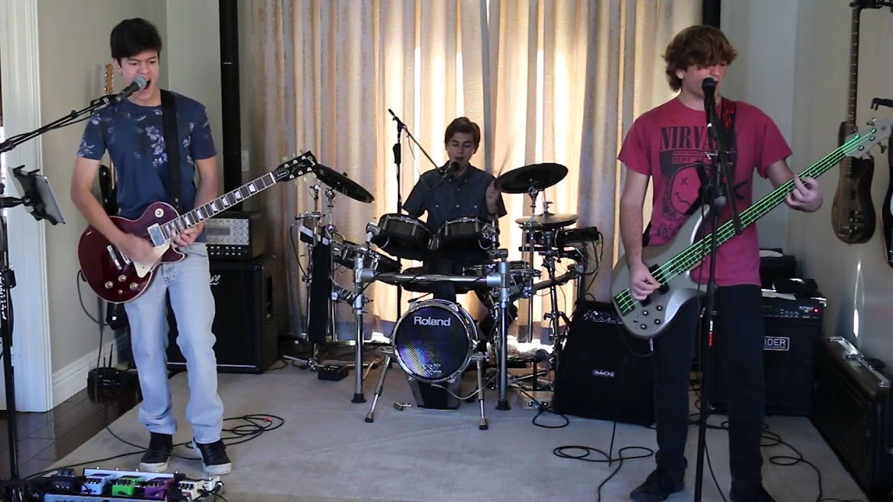 Red Hot Chili Peppers - Don't Forget Me, Cover by Derailed - YouTube