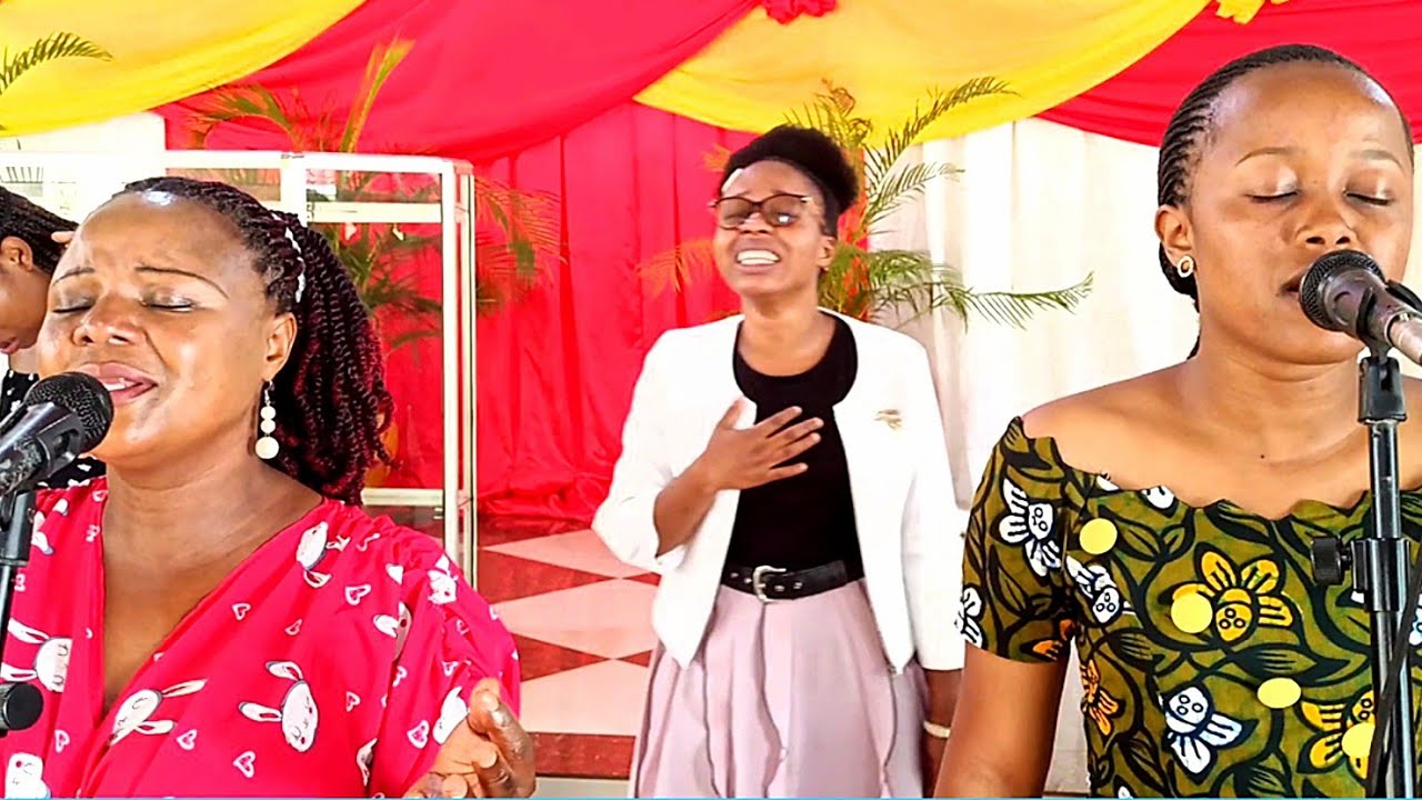 PRAISE & WORSHIP TEAM FPCT MAJENGO MOSHI.(🎼 UTUKUFU NA HESHIMA March 10, 2024 - YouTube