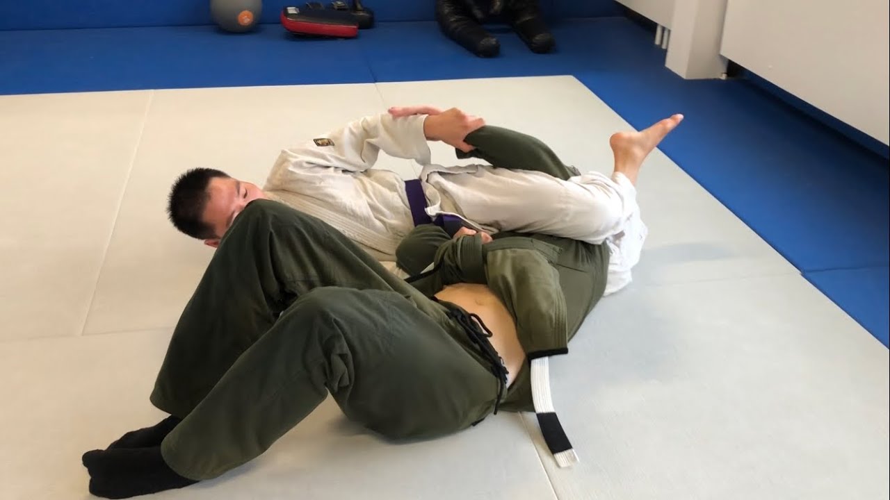 33. Judo Side Triangle Choke #bjj - YouTube