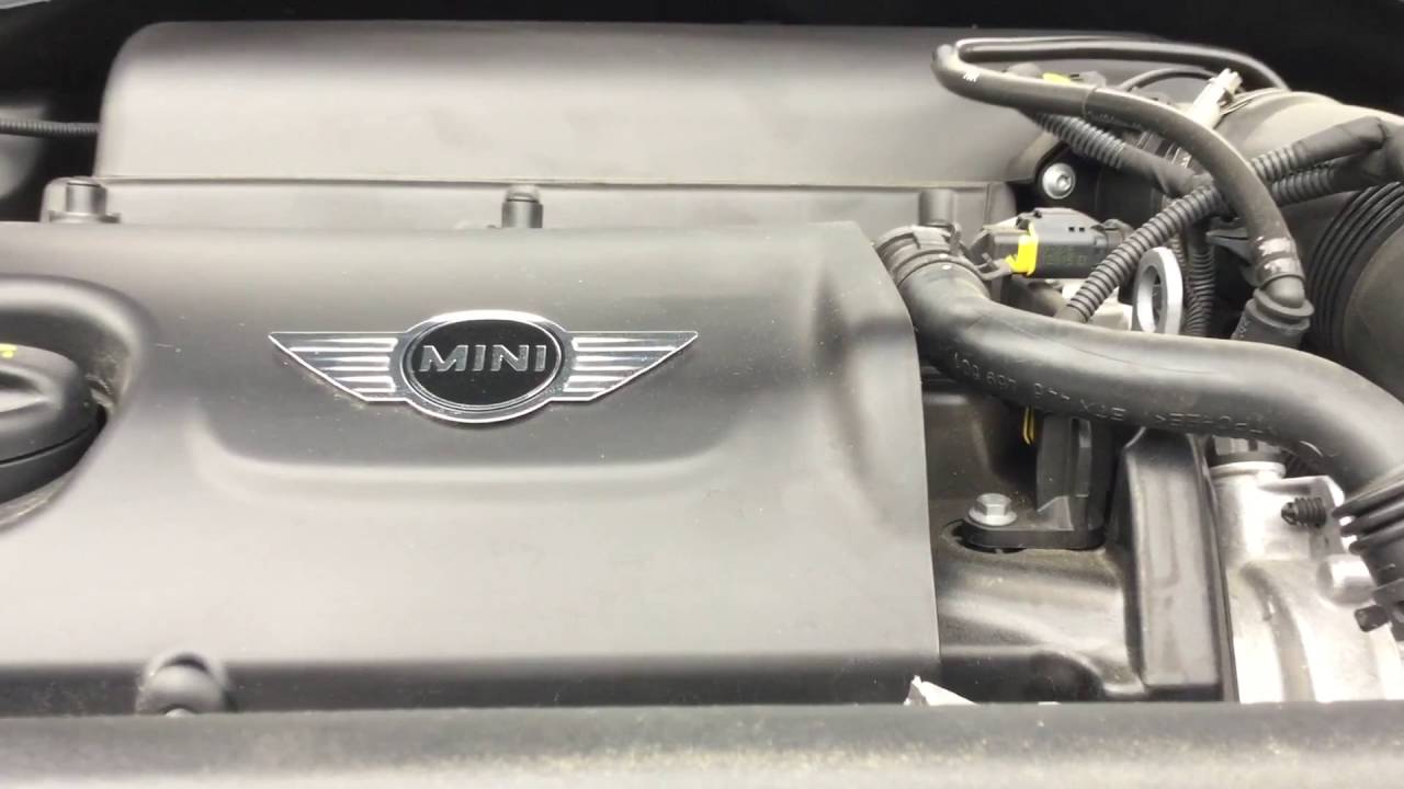 MINI PACEMAN R61 エンジンサウンド - YouTube