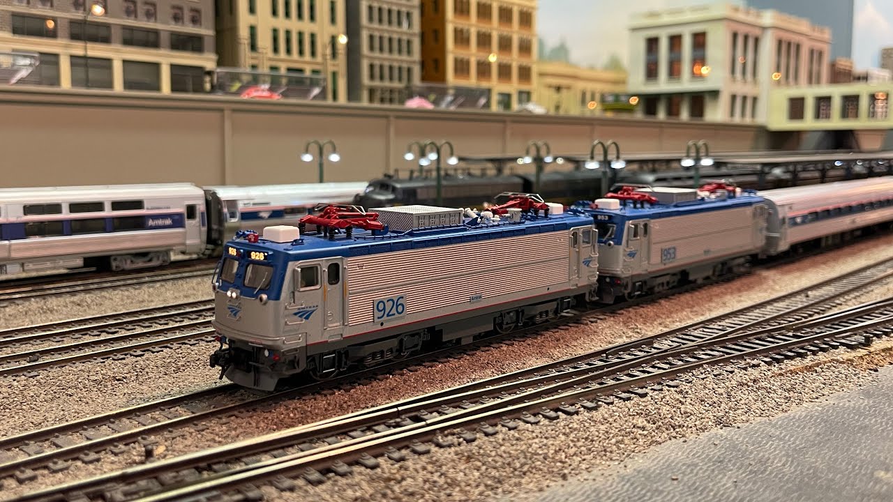 Ho Scale Amtrak Double Headed Aem-7s Passenger Service! [4K] - YouTube