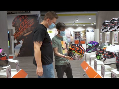 COMO es MT Helmet por DENTRO? TODOS SUS SECRETOS!!