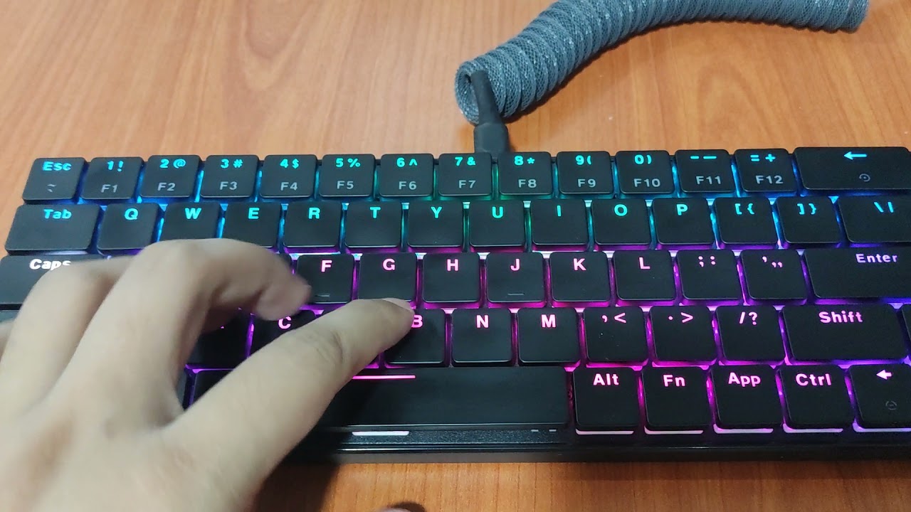 Onikuma G29 Keyboard - YouTube