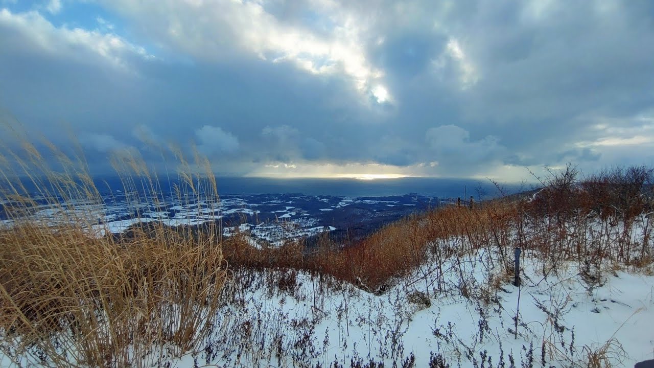 Hokkaido winter Mt.Usu #Hokkaidowinter #ainu #indegenous #mountusu ...