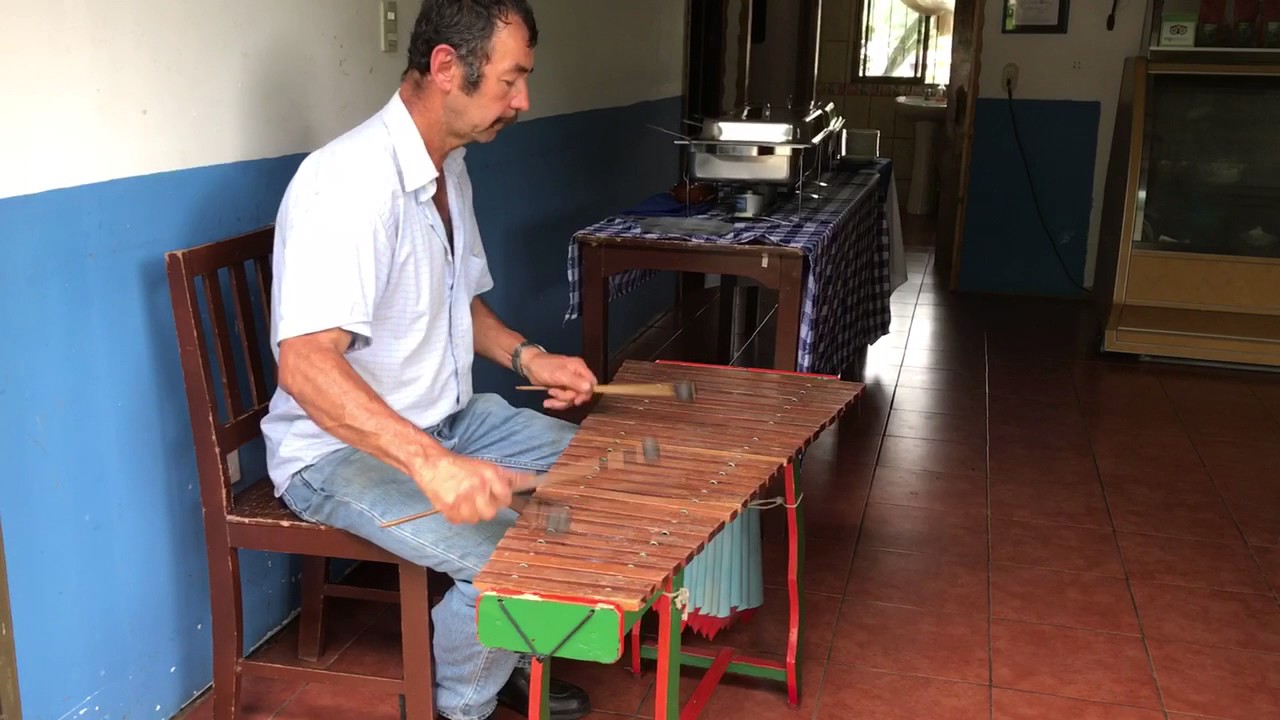 Costa Rican marimba - YouTube
