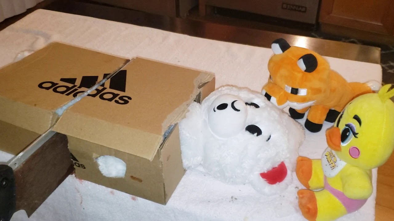 The Banana Splits Movie Fleegle's Magic Trick real scene - YouTube