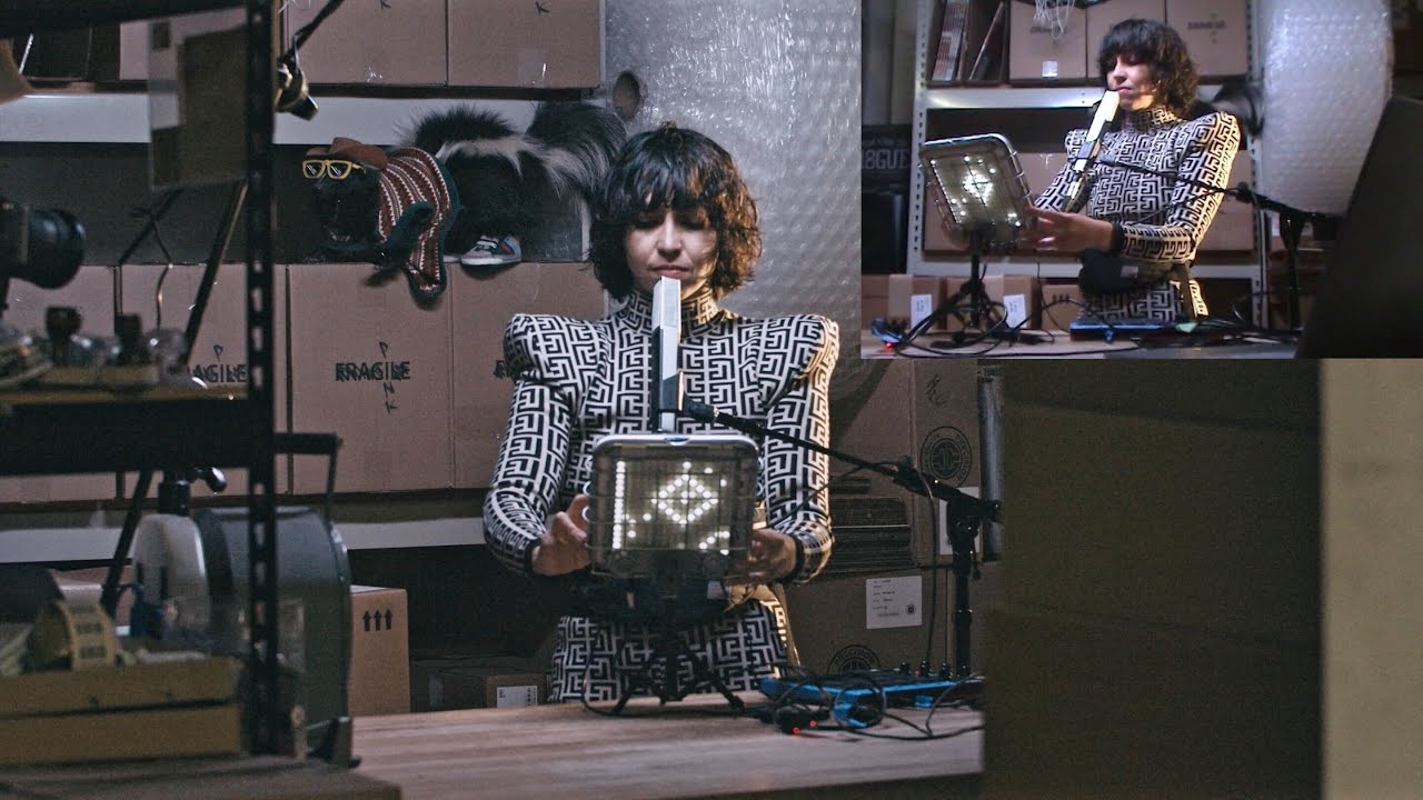 Dungeon Sessions: Maylee Todd - No Other - YouTube