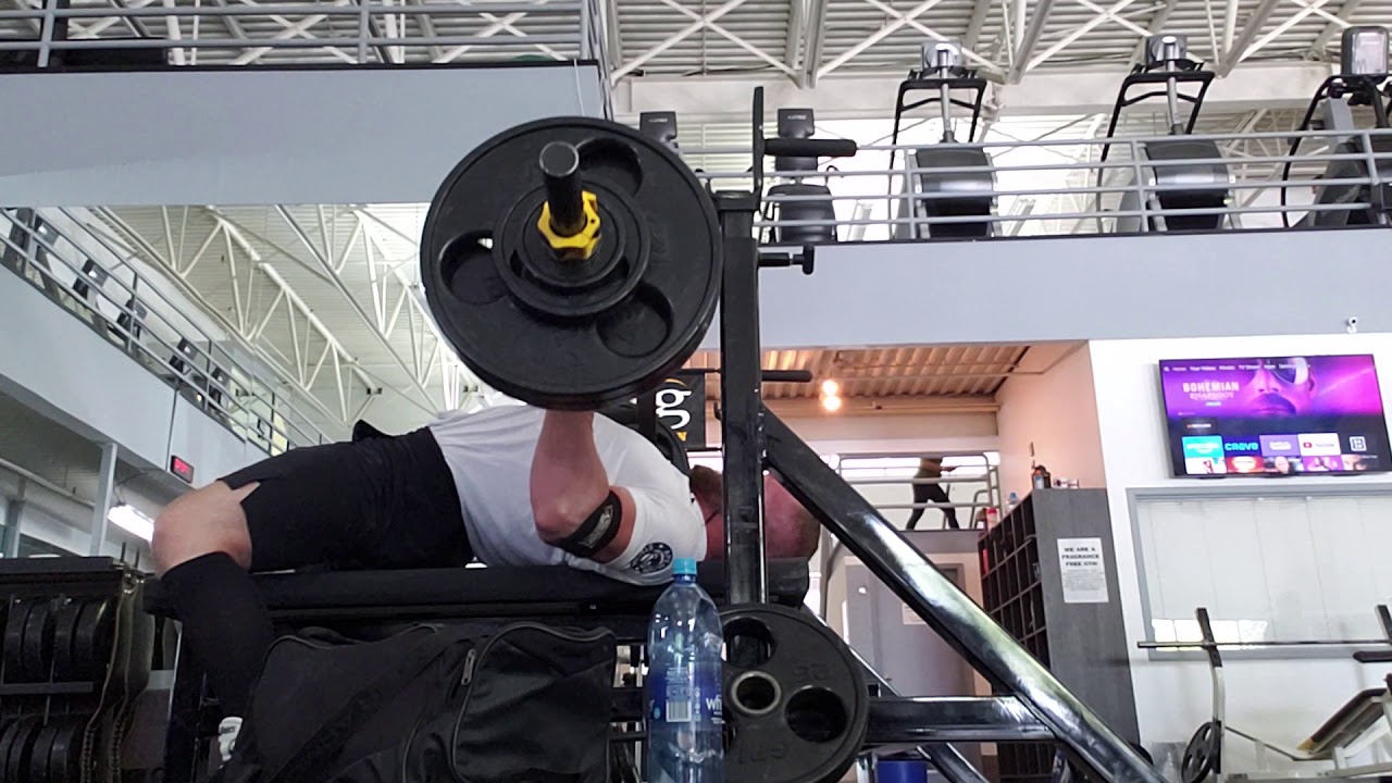 July 13 - FB bench 250 5x5 (1st set) - YouTube