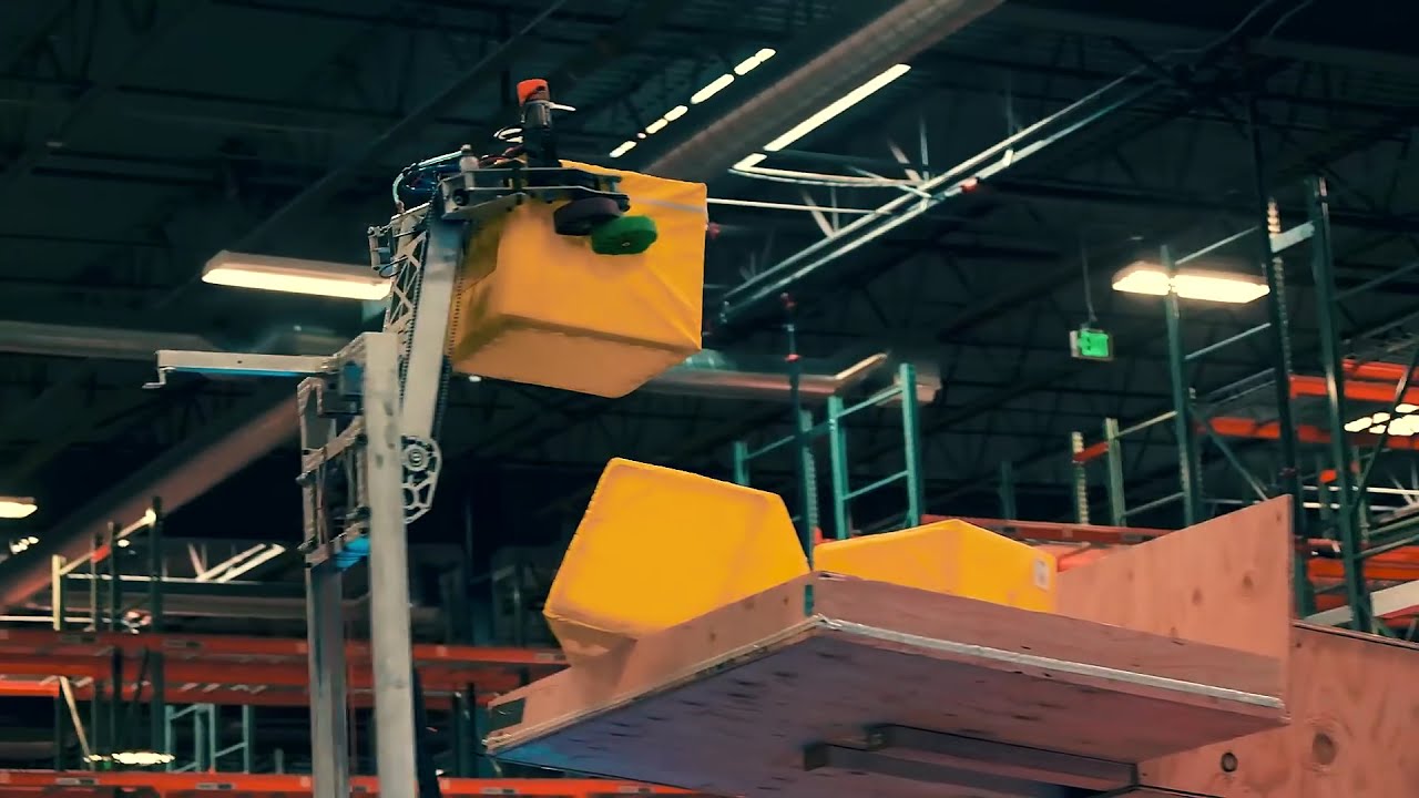 Team 3476: Code Orange 2018 - Robot Reveal "Gnaraloo" - YouTube