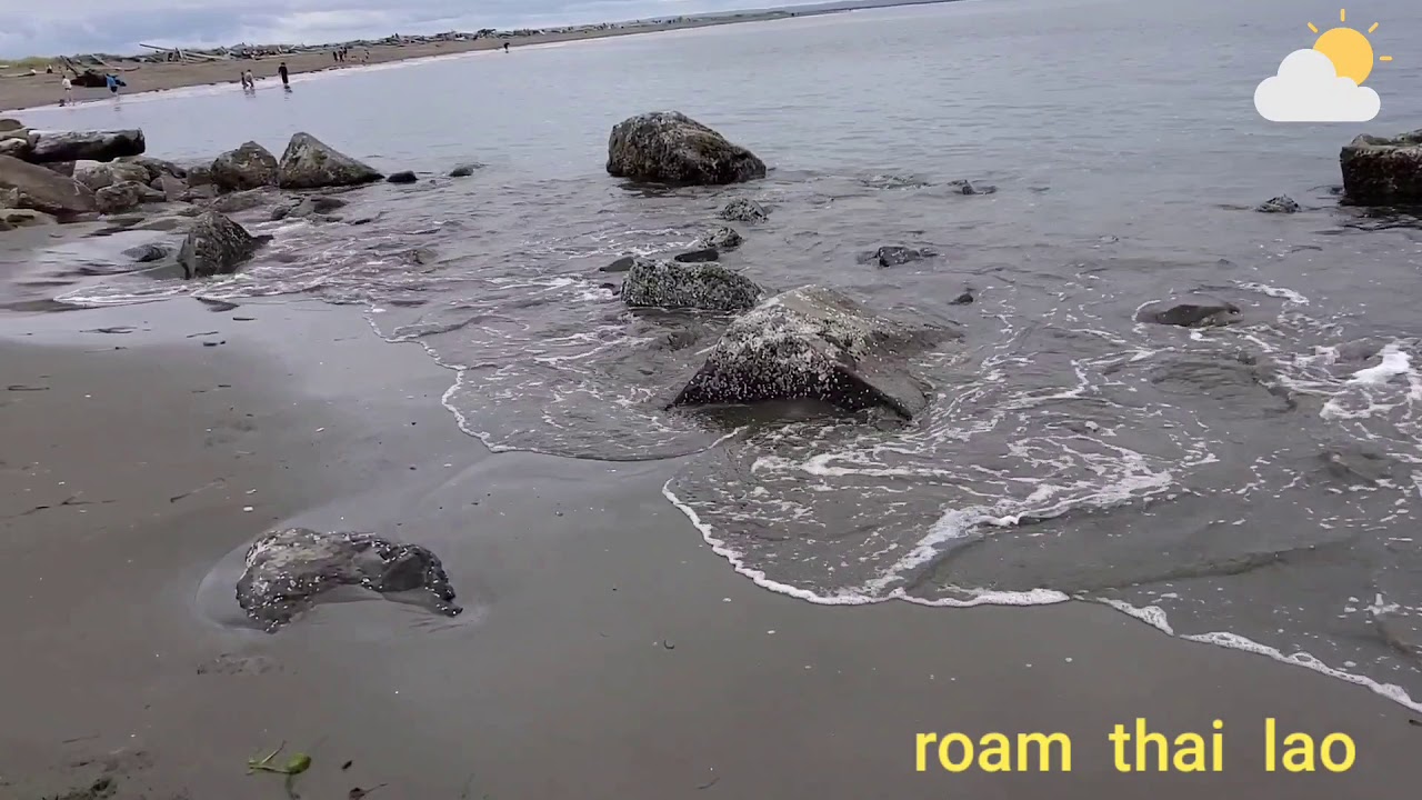 Begin to walk on Damon point @ Ocean shores, Washington state - YouTube