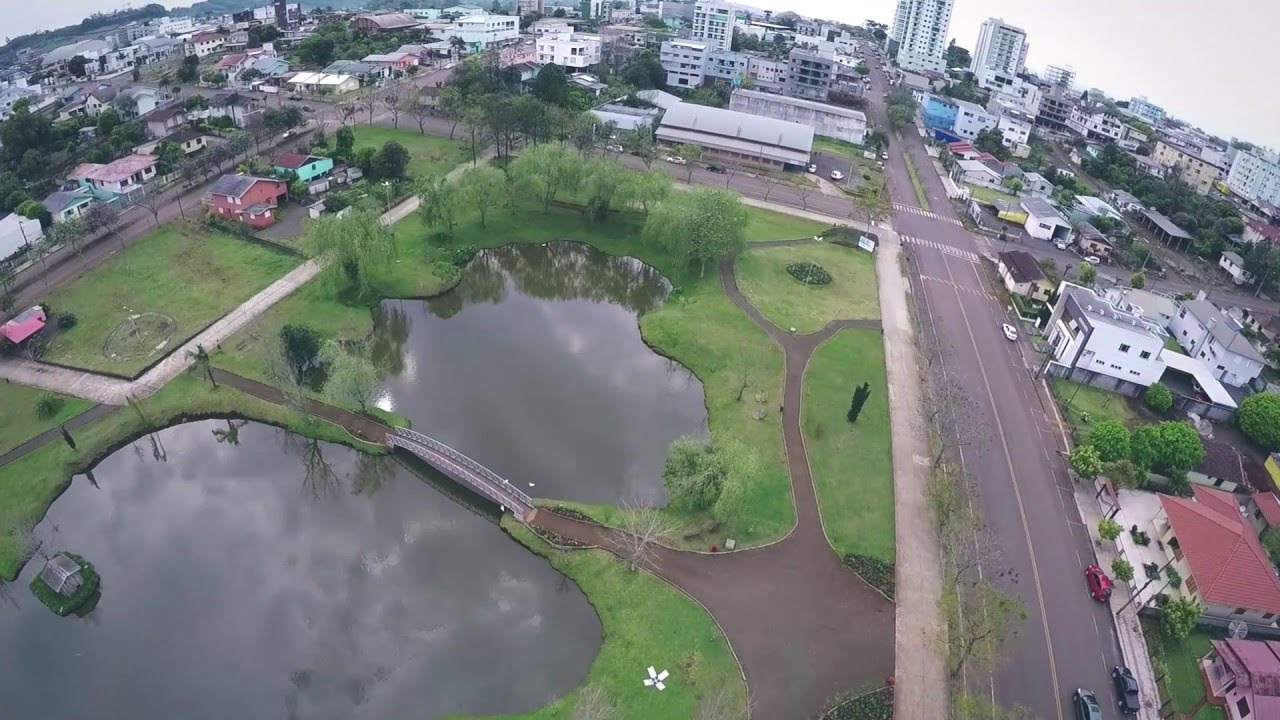 Praça do Lago em Pinhalzinho - SC - YouTube
