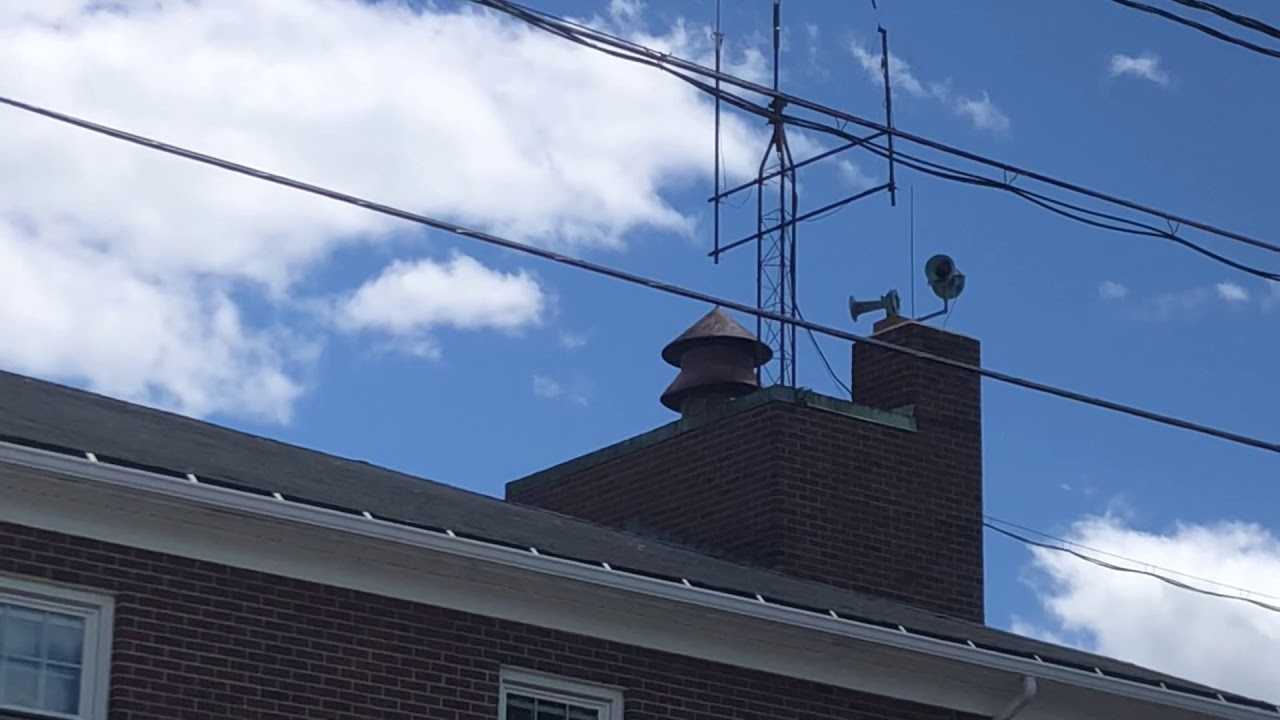 FS Model 5/7 siren tour Manchester NH - YouTube