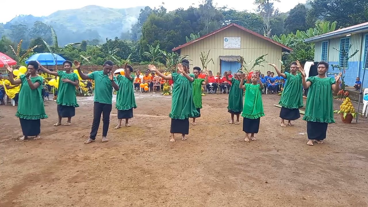 Creative Dance - Kiminga AOG Youths - YouTube
