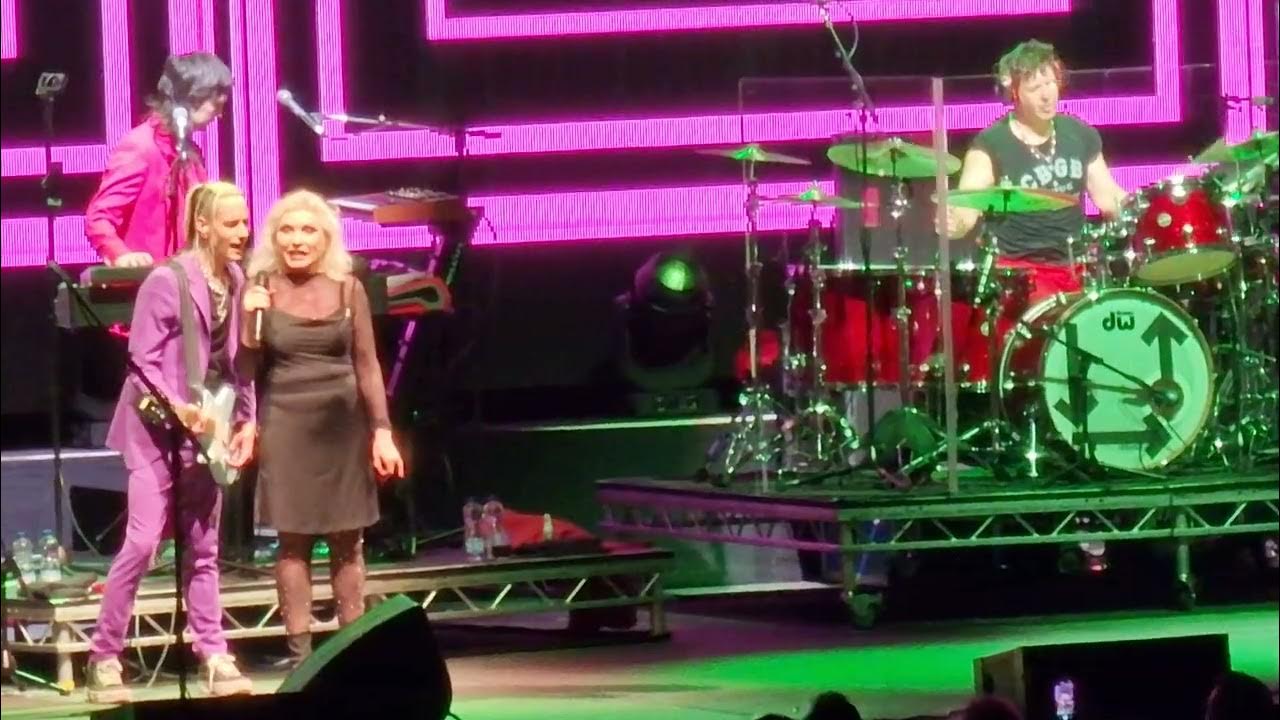 Blondie 2022 - YouTube