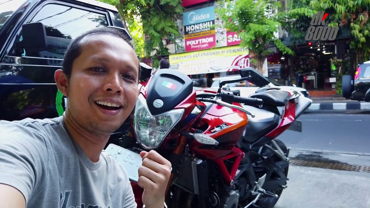Moge 4 Silinder Murah Meriah - Benelli BN600 - YouTube