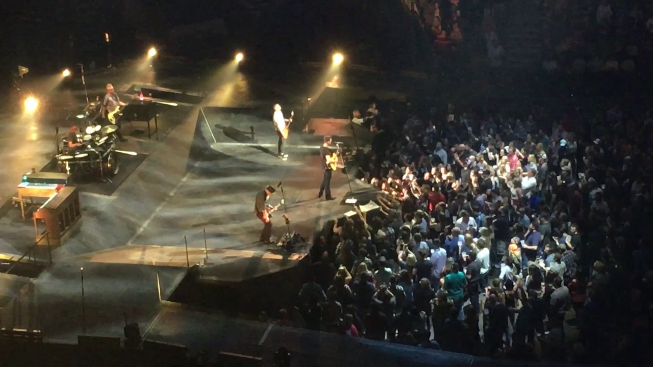 Eric Church: Record Year (Live in Pittsburgh 4-21-2017) - YouTube