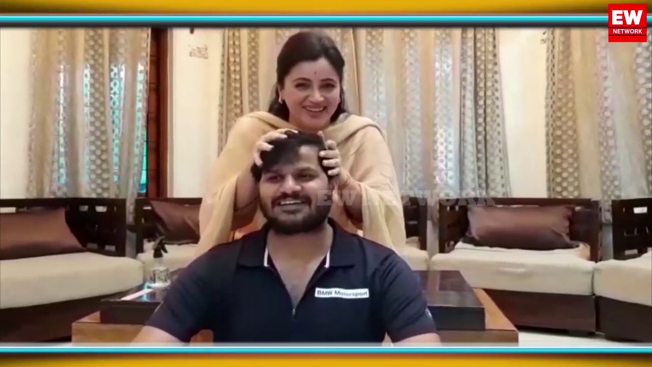 Mp Navneet Kaur Rana ने अपने विधायक पति Ravi Rana के कुछ इस तरह से काटे ...