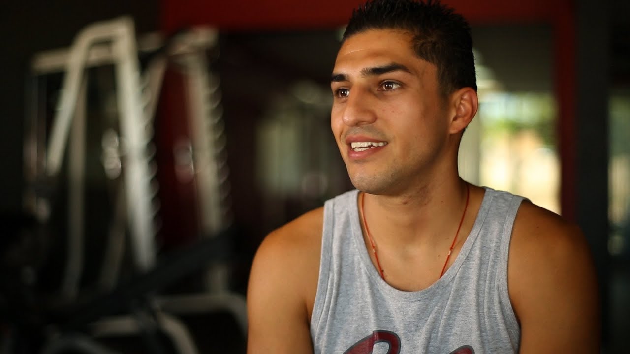 Showtime Boxing - Josesito Lopez Interview: The Modern Day Rocky - YouTube
