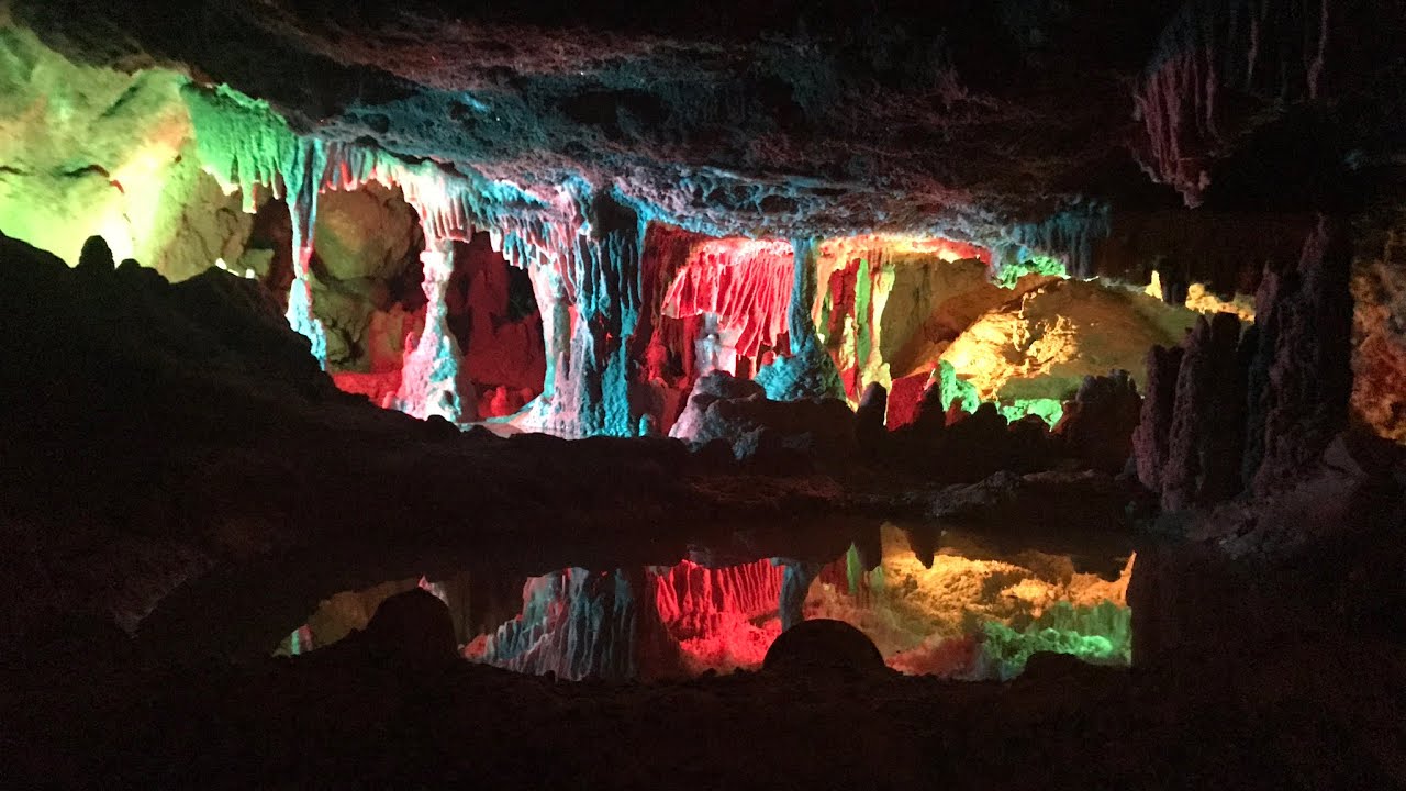 Tour Inside Grand Cavern Cave - YouTube