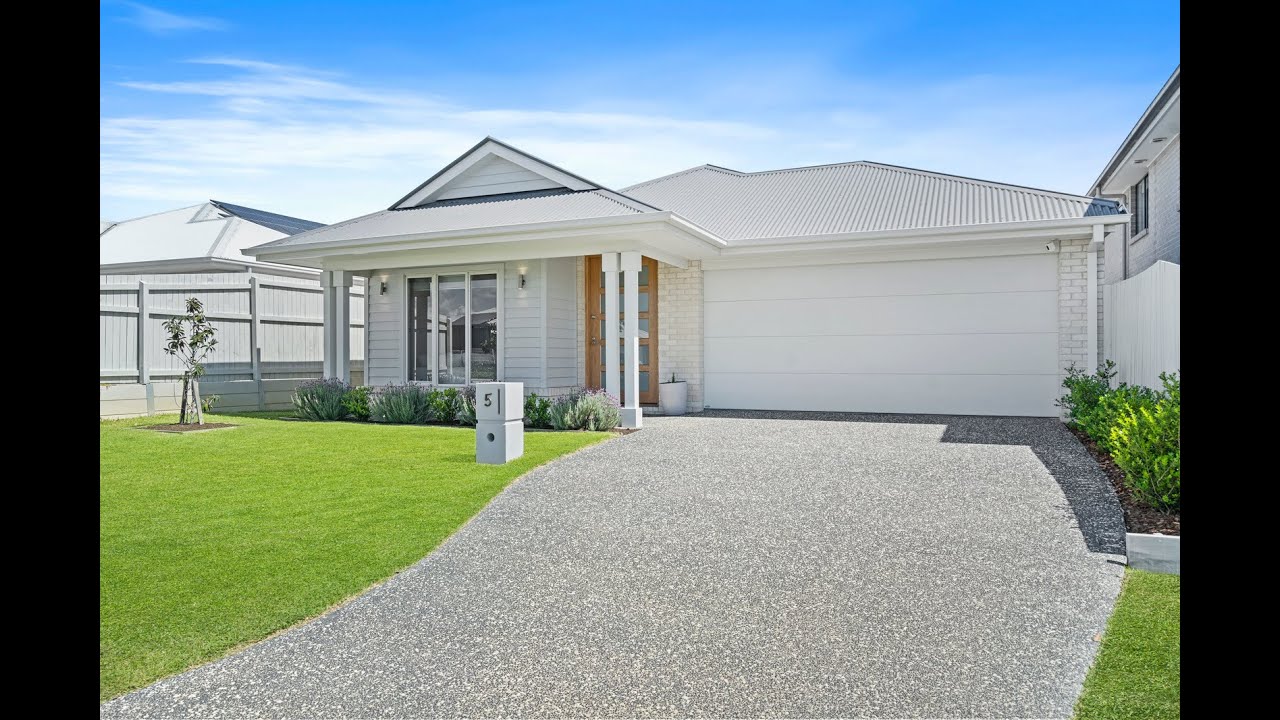 Simon Salm Presents - 5 Mountain Ash Way, Redland Bay - YouTube
