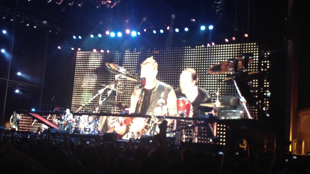 Metallica (4) @ Soundwave 2013 RNA Brisbane - YouTube