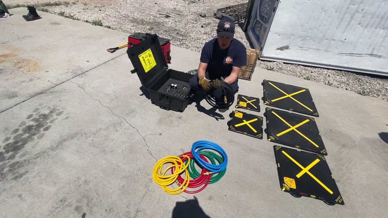 Paratech Maxiforce Lifting Bags - YouTube