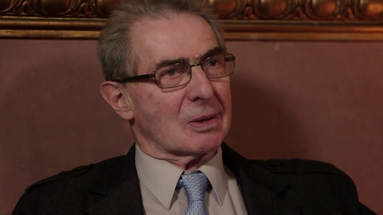 UN CASO DI STORIA PUBBLICA. Intervista a Karol Modzelewski - YouTube