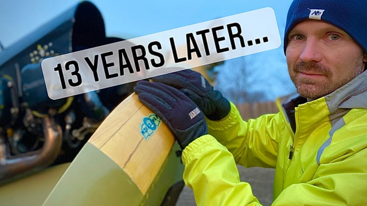 Hand Propping an airplane | Real TRAINING still REQUIRED! - YouTube