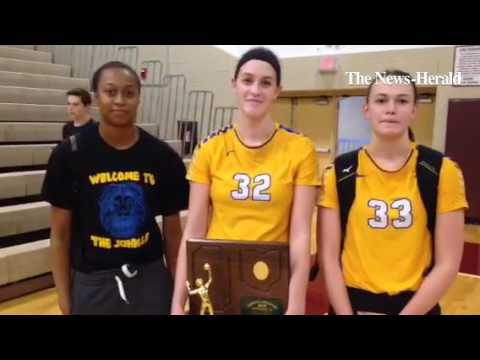 Ambre Pierce, Erica Kostelac and Emily Weigand of @NDCL_Volleyball on ...