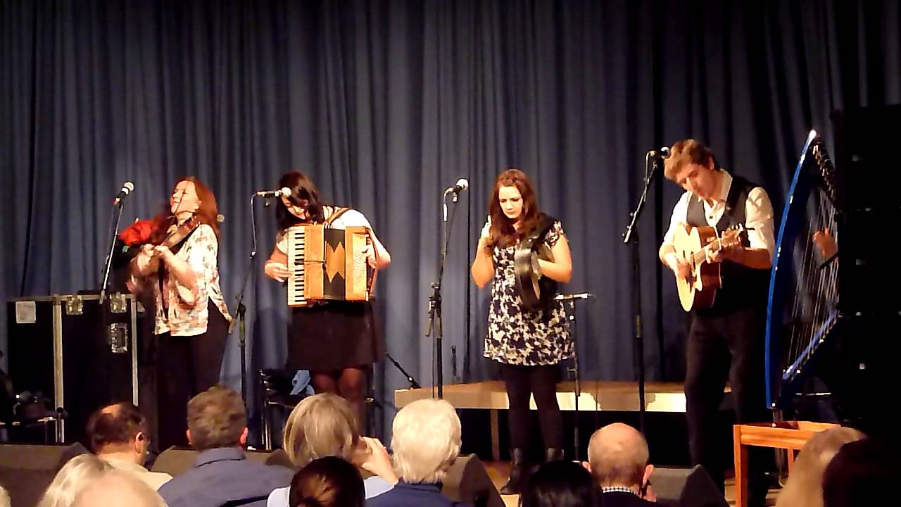 The Outside Track - Celtic Connections 25.1.2014 (Live) - YouTube