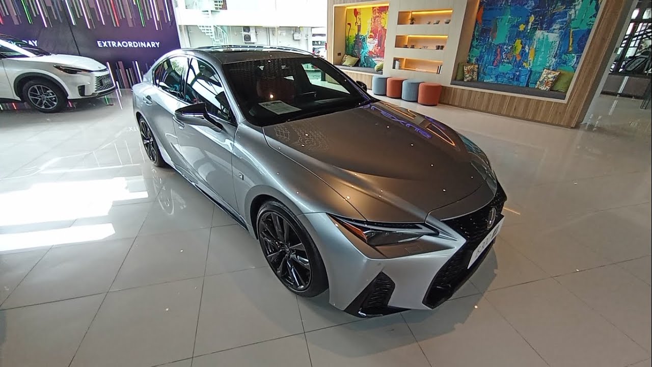 Lexus IS 300 F Sport 2.0T 8AT Sonic Iridium facelift walkaround ...